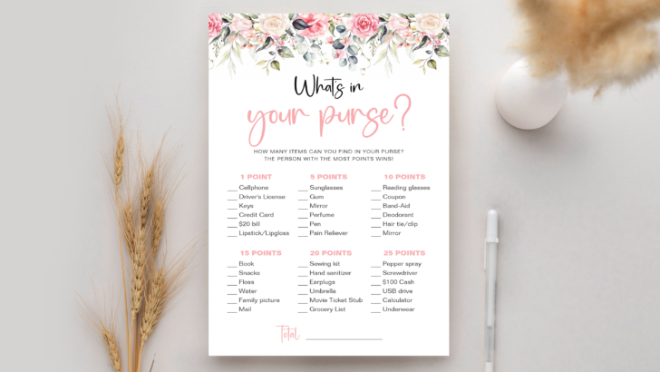 What's In Your Purse? Game + FREE Printables